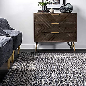 nuLOOM Claudia Diamond Tassel Runner Rug, 2' 6" x 12', Grey