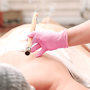 SwiftGrip Nitrile Disposable Gloves, 3-mil, Medical exam Gloves Disposable Latex Free, Gloves for Cleaning & Esthetician, Pink Rubber Gloves, Pink Cleaning Gloves, Powder-Free, 50-ct Box (Small)