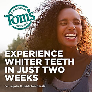 Tom's of Maine Natural Luminous White Toothpaste with Fluoride, Clean Mint, 4.7 oz. (Packaging May Vary)