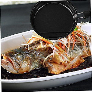 TOPofly Small Frying Pan, 4.7 Inch Egg Frying Pan, Heat Resistant Non-Stick Pan with Handle, Portable Round Omelet Pan for Stove Gas, Induction Hob (Pink)