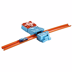 Hot Wheels Track Builder Booster Pack Playset, Multicolor (GBN81)