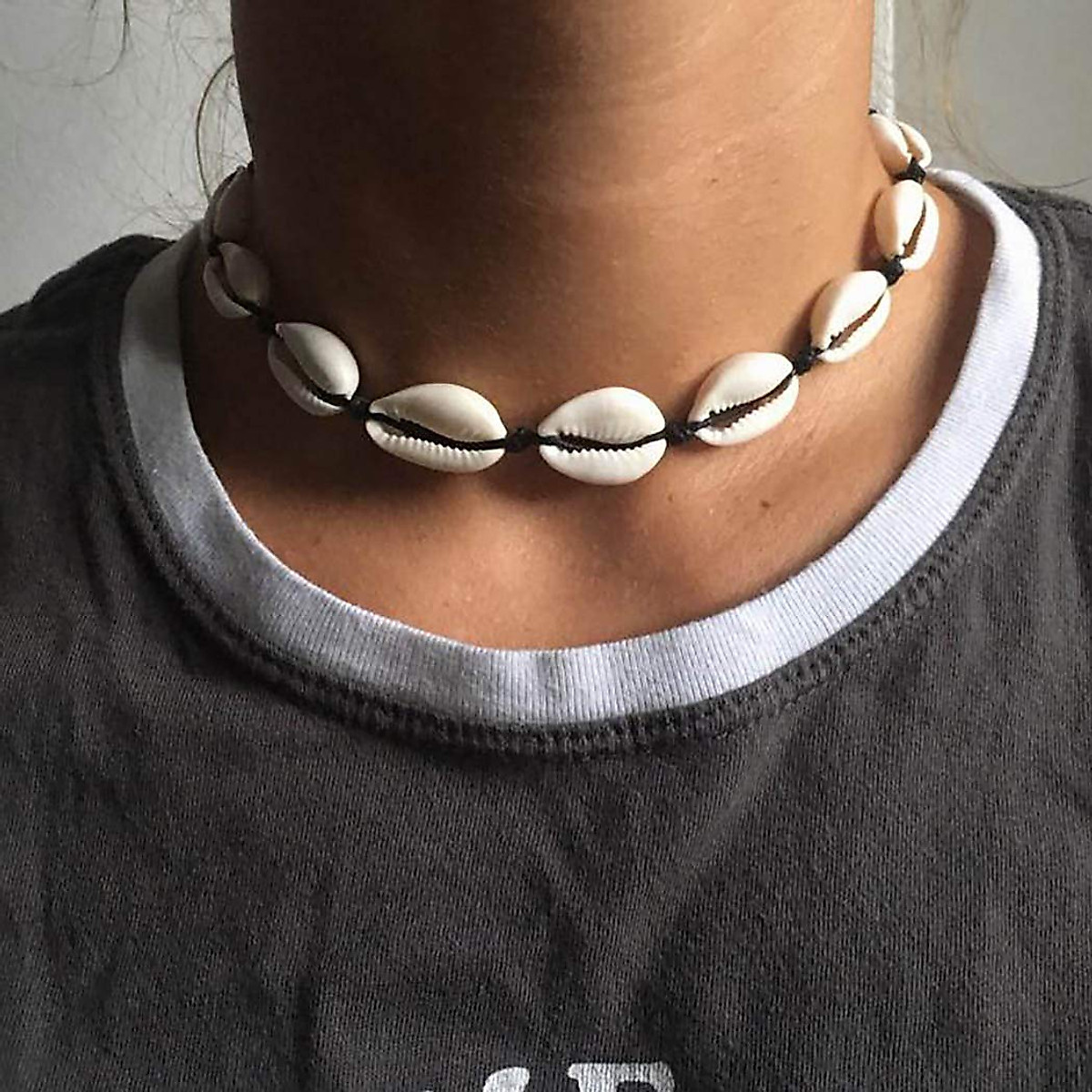 Chennie Boho Cowrie Shell Choker Necklaces Black Puka Nature Cowrie Seashell Necklace Ankle Bracelets Adjustable Jewelry Beach Foot Chain for Women (B Black)