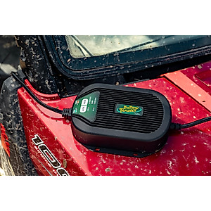 Battery Tender 5 AMP Selectable 12V / 24V Battery Charger and Maintainer - Switchable 5 AMP / 2.5 AMP Onboard Marine for Boat Watercraft - Screw Mountable Heavy Duty Weather Resistant - 022-0258-DL-WH