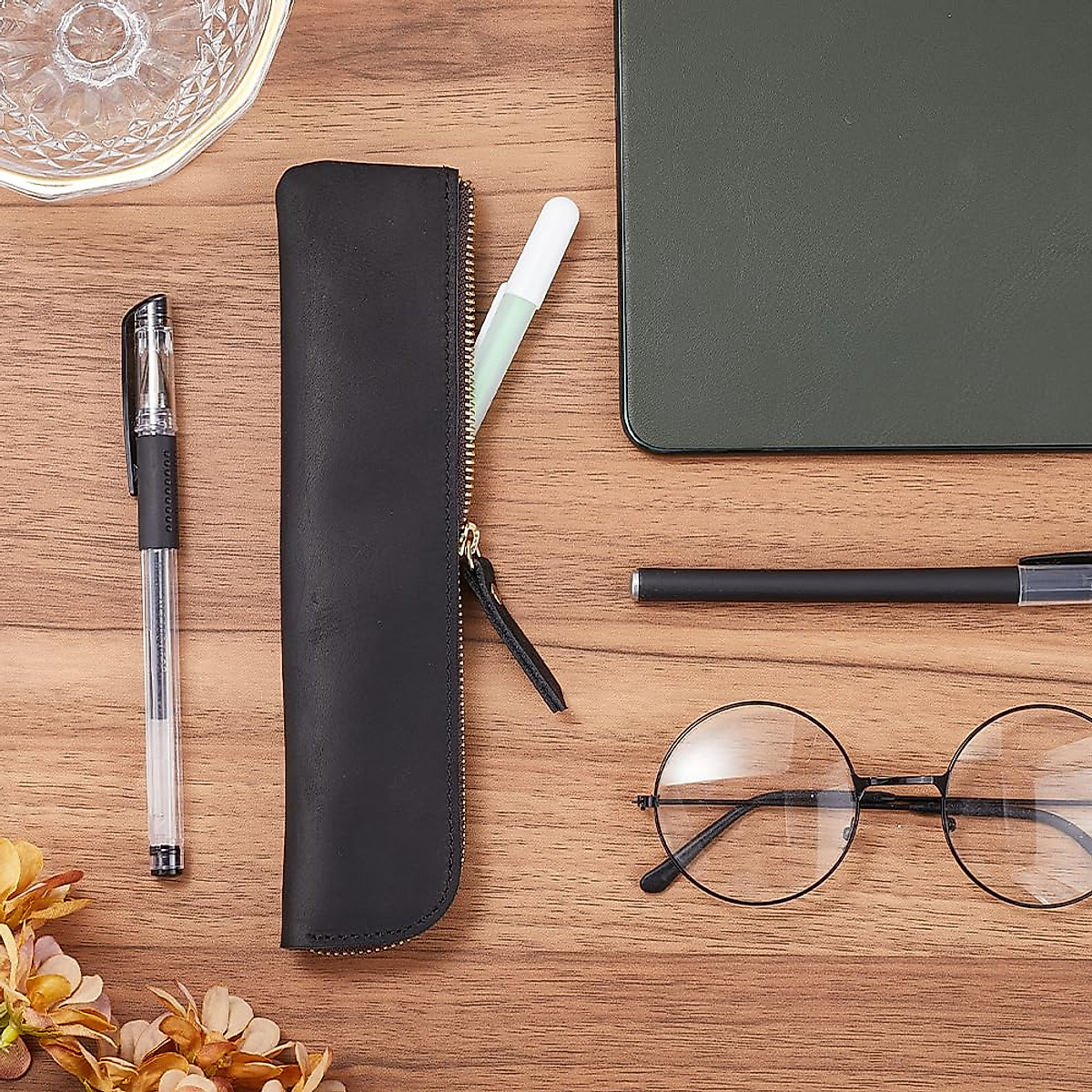 GORGECRAFT Slim Crazy Horse Genuine Leather Pencil Case Portable Zippered Pen Case Ultra Slim Soft Pen Bag Retro Minimal Cosmetic Pouch Pencil Organizer Stationery Bag for Pens Adults Xmas Gift, Black