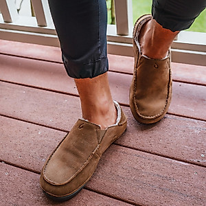 OLUKAI Kipuka Hulu Men's Leather Slippers, Premium Nubuck Leather Slip On Shoes, Shearling Lining & Gel Insert, Drop-In Heel Design, Toffee/Toffee, 12