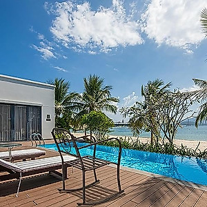 [New] Flat Tube Single Rocking Chair in Bronze Color - Outdoor Rocker with Ergonomic Design for Relaxing Comfort