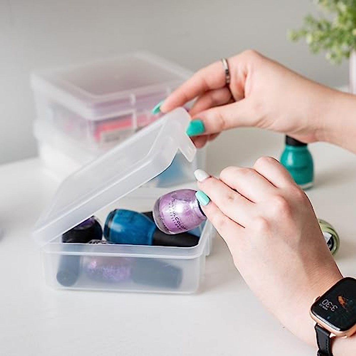 IRIS USA 10 Pack Small Plastic Hobby Art Craft Supply Organizer Storage Containers with Latching Lid, for Pencil, Lego, Crayon, Ribbons, Wahi Tape, Beads, Sticker, Yarn, Ornaments, Stackable, Clear