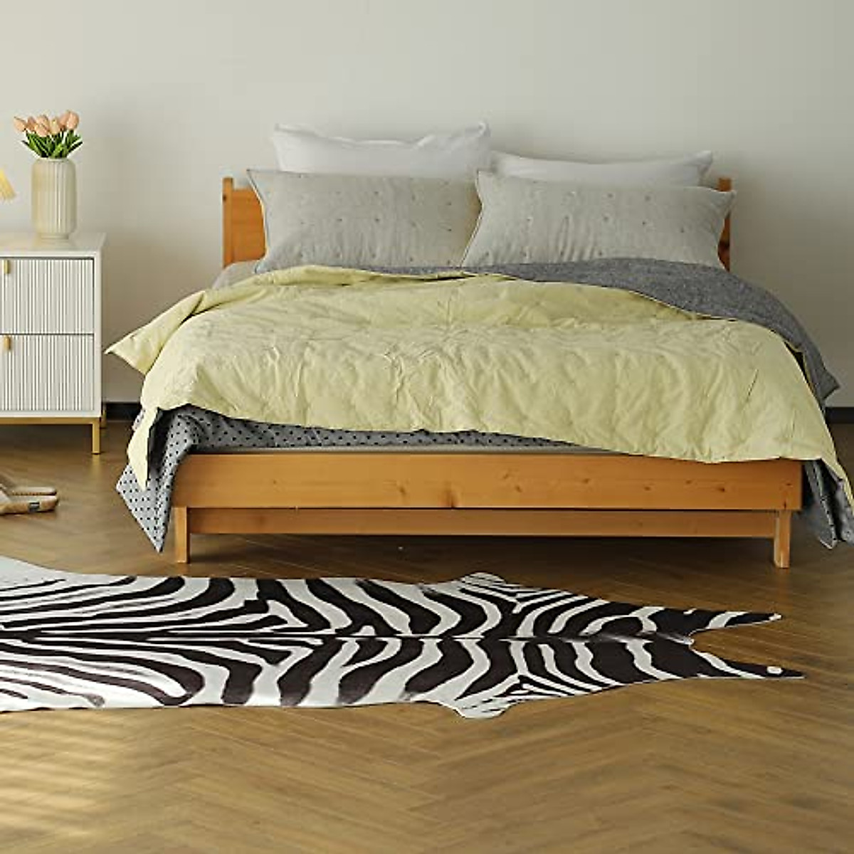 KASENTEX Cowhide Print Area Rug, Country Western Rugs, Cute Animal Printed Carpet Floor Mat for Bedroom Living Room Home Decor, Cow Print 6.2ft x 7ft