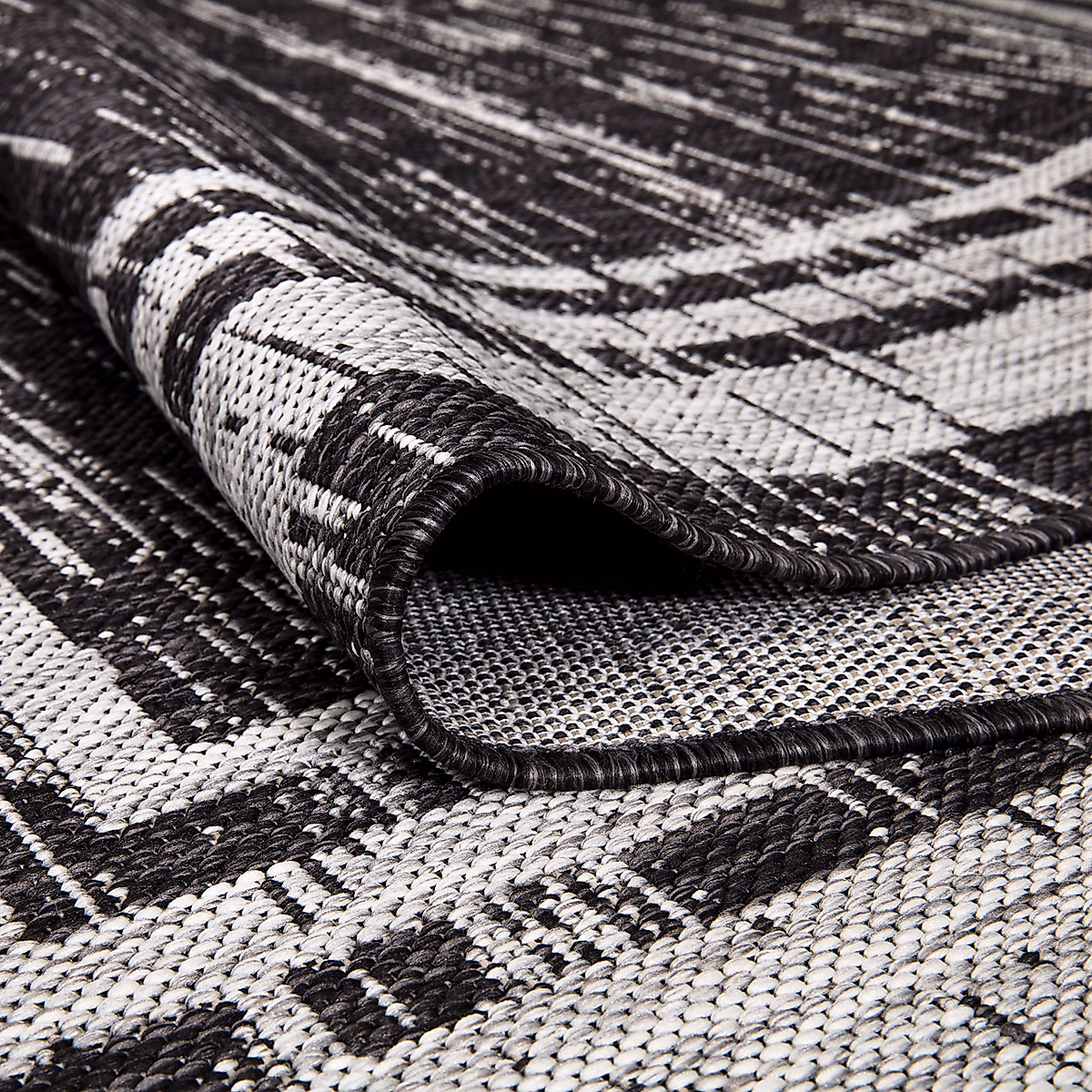 Keen Home Design Modern Outdoor Rug - 8x10 Washable Indoor/Outdoor Rug for Patio, Kitchen, Balcony, Beach, Garden, Deck and Porch. Size: 7'9" x 10'2"