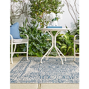 Rugs.com Outdoor Traditional Collection Rug – 4' x 6' Blue Flatweave Rug Perfect for Entryways, Kitchens, Breakfast Nooks, Accent Pieces