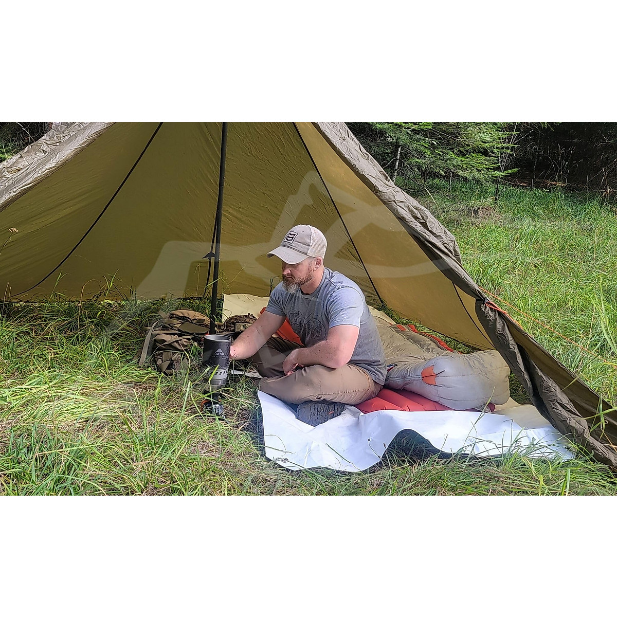 RELK Ultralight Tyvek Ground Cloth - Tyvek Tarp - Tent Footprint with Grommeted Corners - Backpacking or Camping - 4.5 Ft x 8 Ft