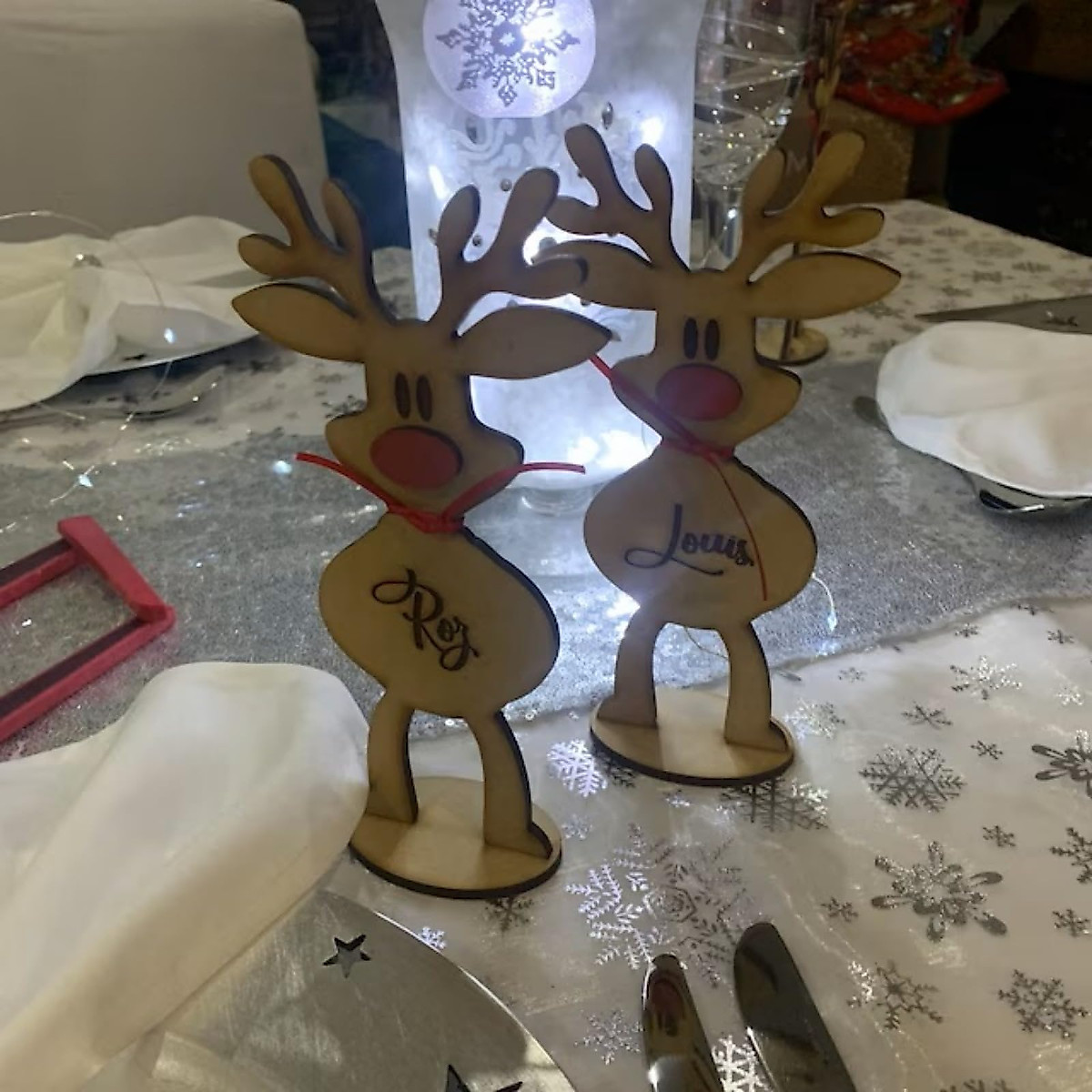 Personalized Freestanding Reindeer,Custom Name Wood Party Table Number Wooden Sign Cute Personalized Christmas Decorations Cartoon Place Card for Table Setting