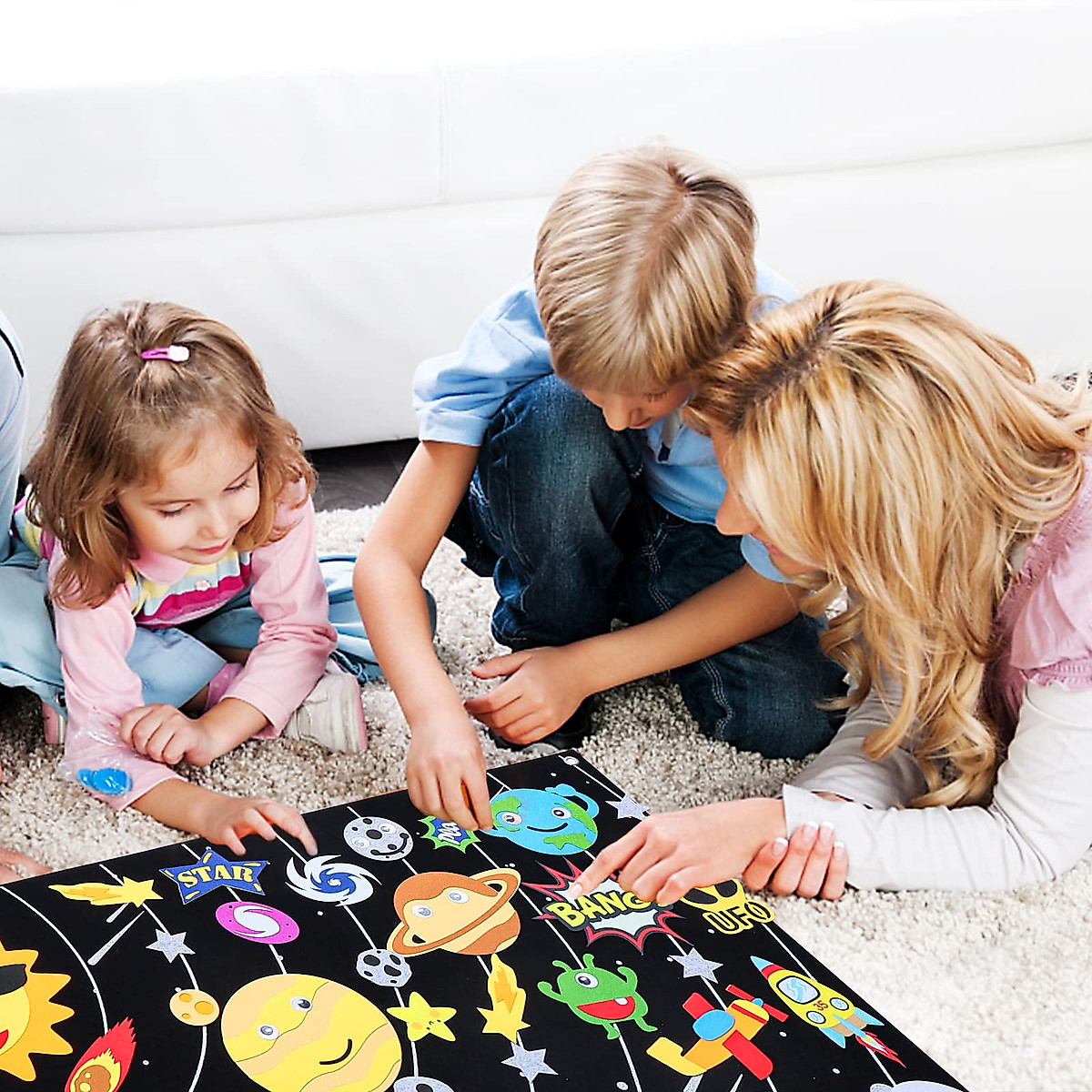 HomeMall 43Pcs Outer Space Felt Board Story Set, 3.5 Ft Toddlers Kids Solar System Universe Learning Storytelling Flannel Board, Rocket Astronaut Planets Galaxy Play Kit with for Boys Girls