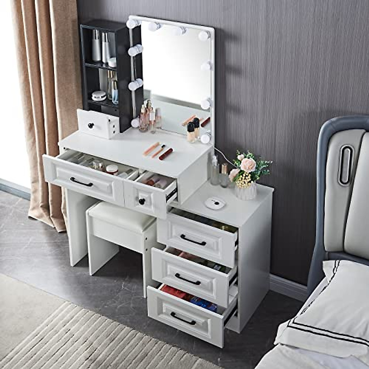 31.5'' Wide Vanity Table Set with Stool and Mirror, Makeup Vanity Desk with Lights, Dresser with Drawers for Bedroom, White