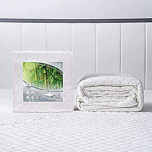 California King Size Waterproof Mattress Protector Rayon from Bamboo Fitted Mattress Pad Cover with Deep Pocket Up to 18''