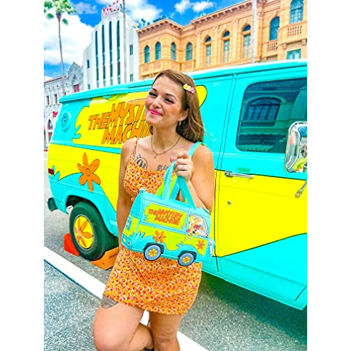 Loungefly Scooby Doo Mystery Machine Crossbody Bag Standard