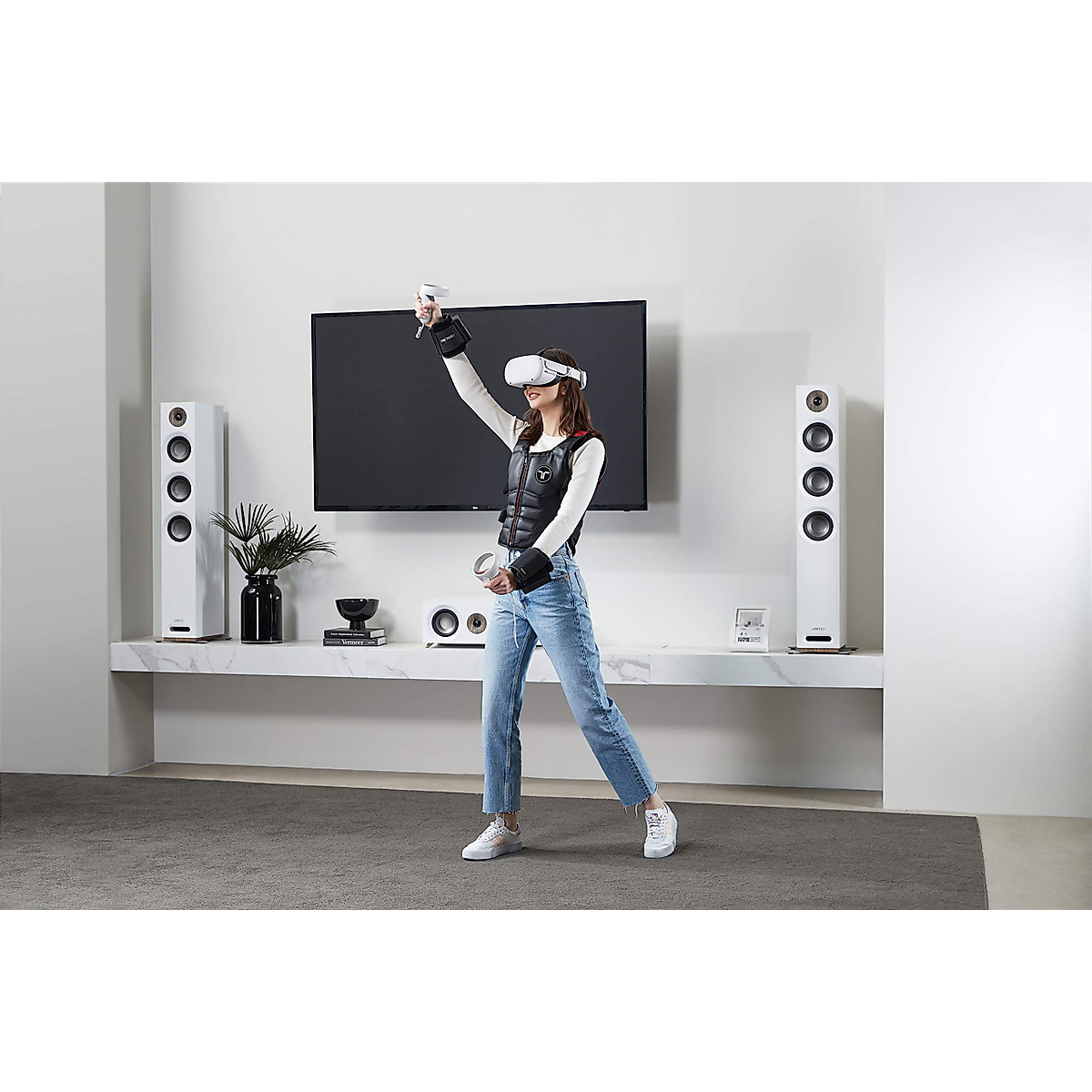 bHaptics TactSuit X16 — Haptic Vest with 16 vibration motors for VR, PC, Music and more