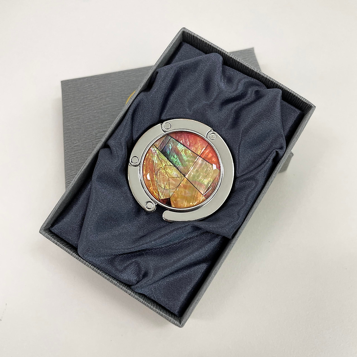 Store-Play Mother of Pearl Purse Hook Magnet Clip Table Handbag Hanger Foldable Table Holder (New Patchwork)