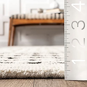 nuLOOM Adahlia Checkered Wool Area Rug