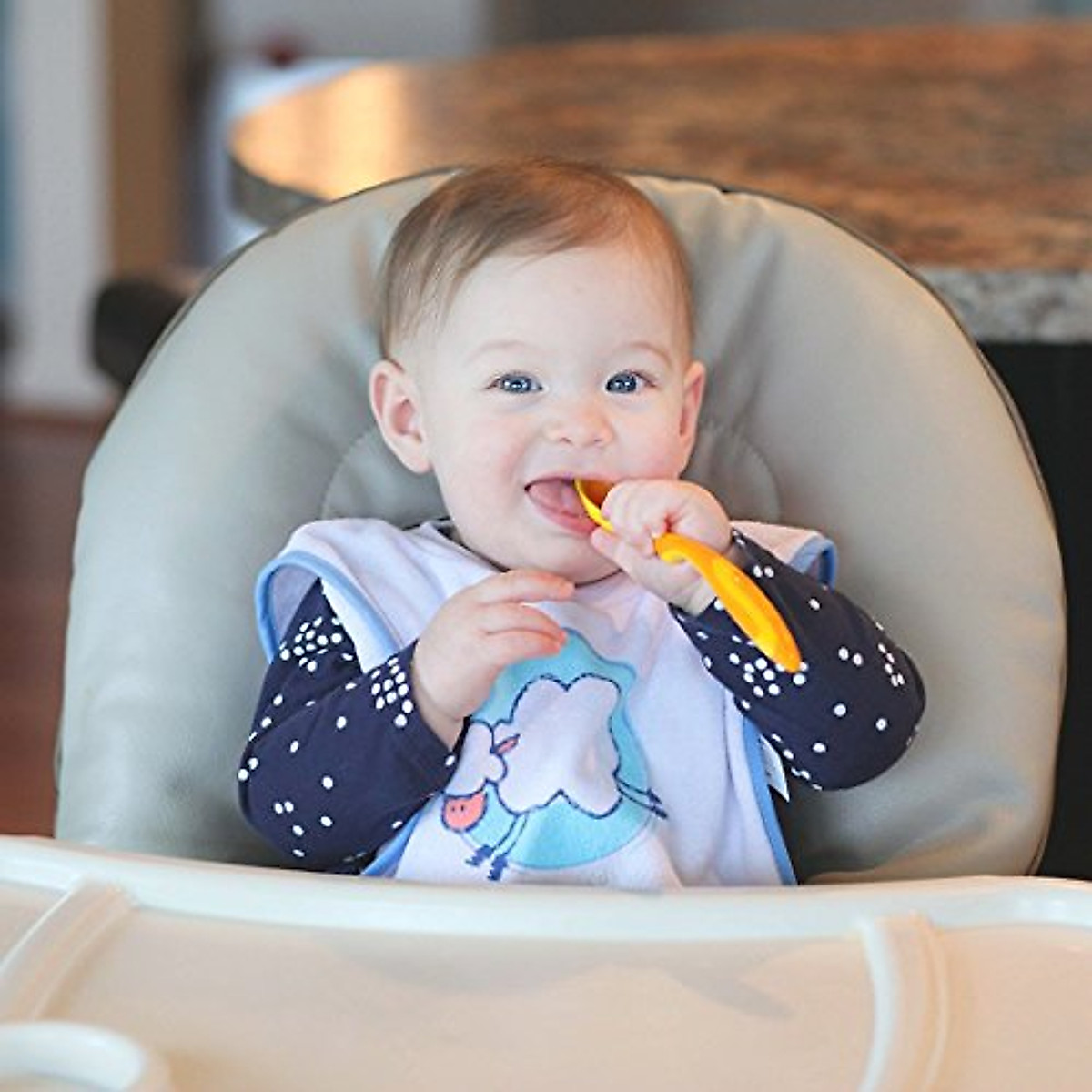 Dreambaby Terry Cloth Pullover Baby Bibs - Super Absorbent for Feeding and Drooling Toddlers - Farm Animals , 4 Count