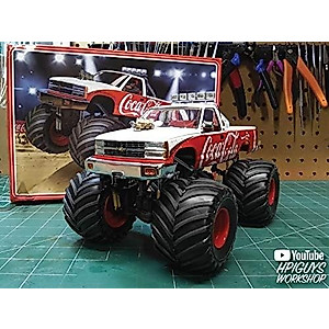 AMT Skill 2 Model Kit Chevrolet Silverado Monster Truck Coca-Cola 1/25 Scale Model