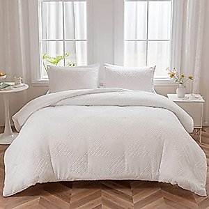 LAVACHEY King Size Comforter Set, White Boho Bedding Comforter Sets Extra Fluffy, Tufted Design 3 Pieces Bed Comforter (1 Comforter, 2 Pillowcases)