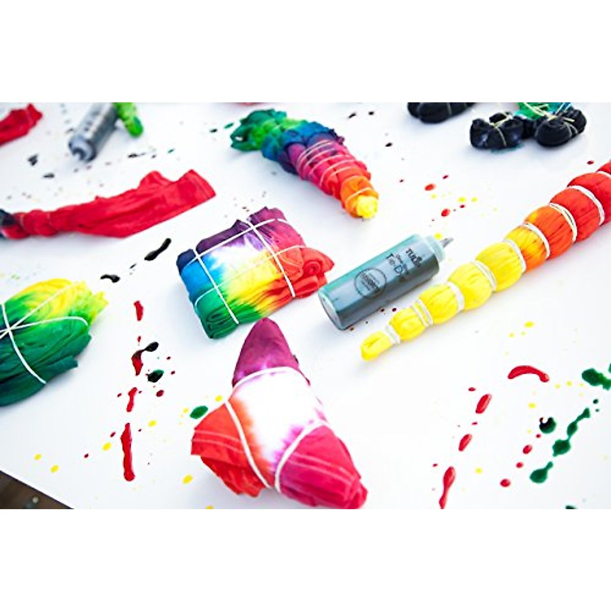 Tulip One-Step Tie-Dye Kit Extra Large Block Party 16 oz Easy Squeeze Bottles, All-in-1 Kit for Group Activity Tie-Dye, 6, Vibrant Colors