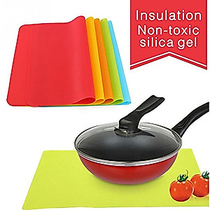 CozzKit Rectangle 3040cm Silicone Place Mats Heat Resistant Non Slip Table Mats (Red)