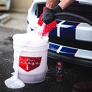 Jay Leno's Garage - Vehicle Wash - Premium Car Wash Shampoo (16 oz.)