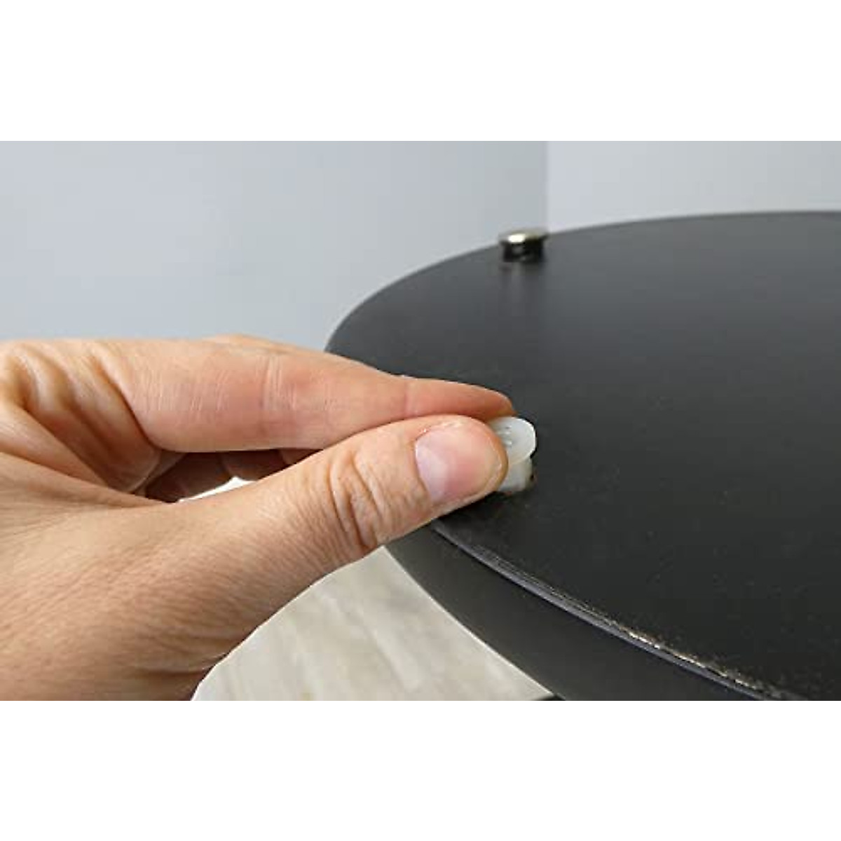 Shepherd Hardware 9451 1-1/4-Inch Threaded Stem Furniture Glides, 1/4-Inch Stem Diameter, Metal Base with Rubber Cushion, 4-Pack,Silver