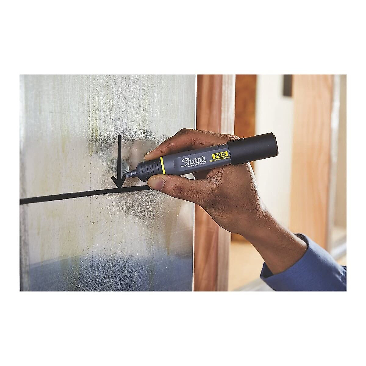 Sharpie Pro Permanent Marker, Medium, Chisel Tip, Black, 12 Count (2018326)