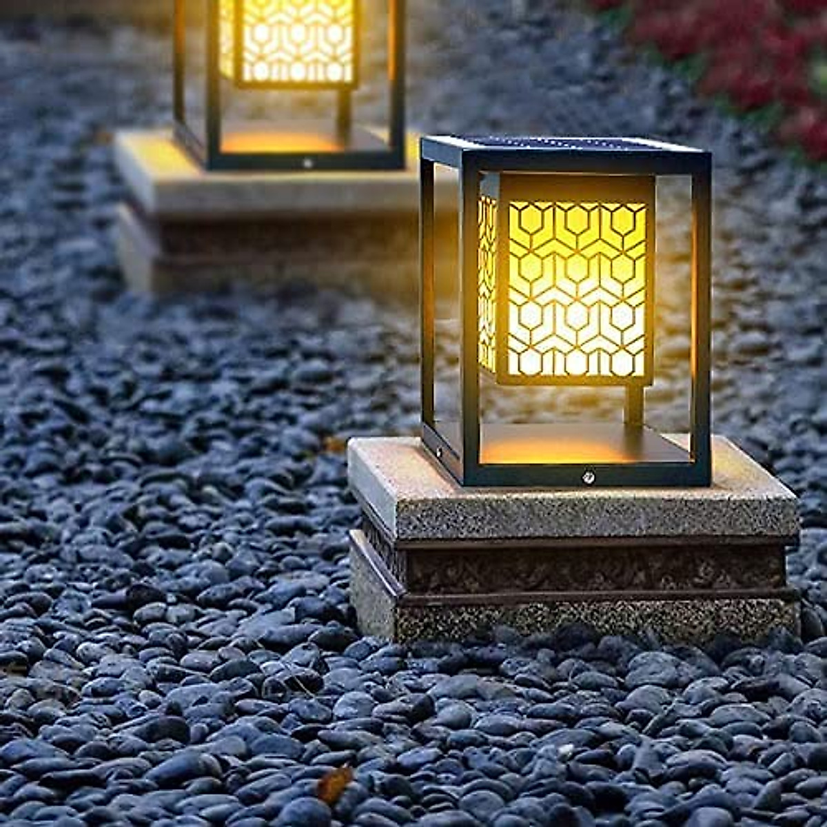 Mrdsre Chinese Style Solar Column Lights Black Finish Square Solar Column Light Post Lantern Stainless Steel Waterproof Outdoor Light Rainproof Waterproof Pillar Lamp Courtyard Lamp Garden Villa Lands