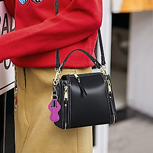 Duufin 20 Pieces Chapstick Holder Keychain Lipstick Holder Lip Balm Holder with 20 Pieces Metal Clip Cords Chapstick Keyring Holder for Chapstick Tracker and Safeguard, 10 Colors