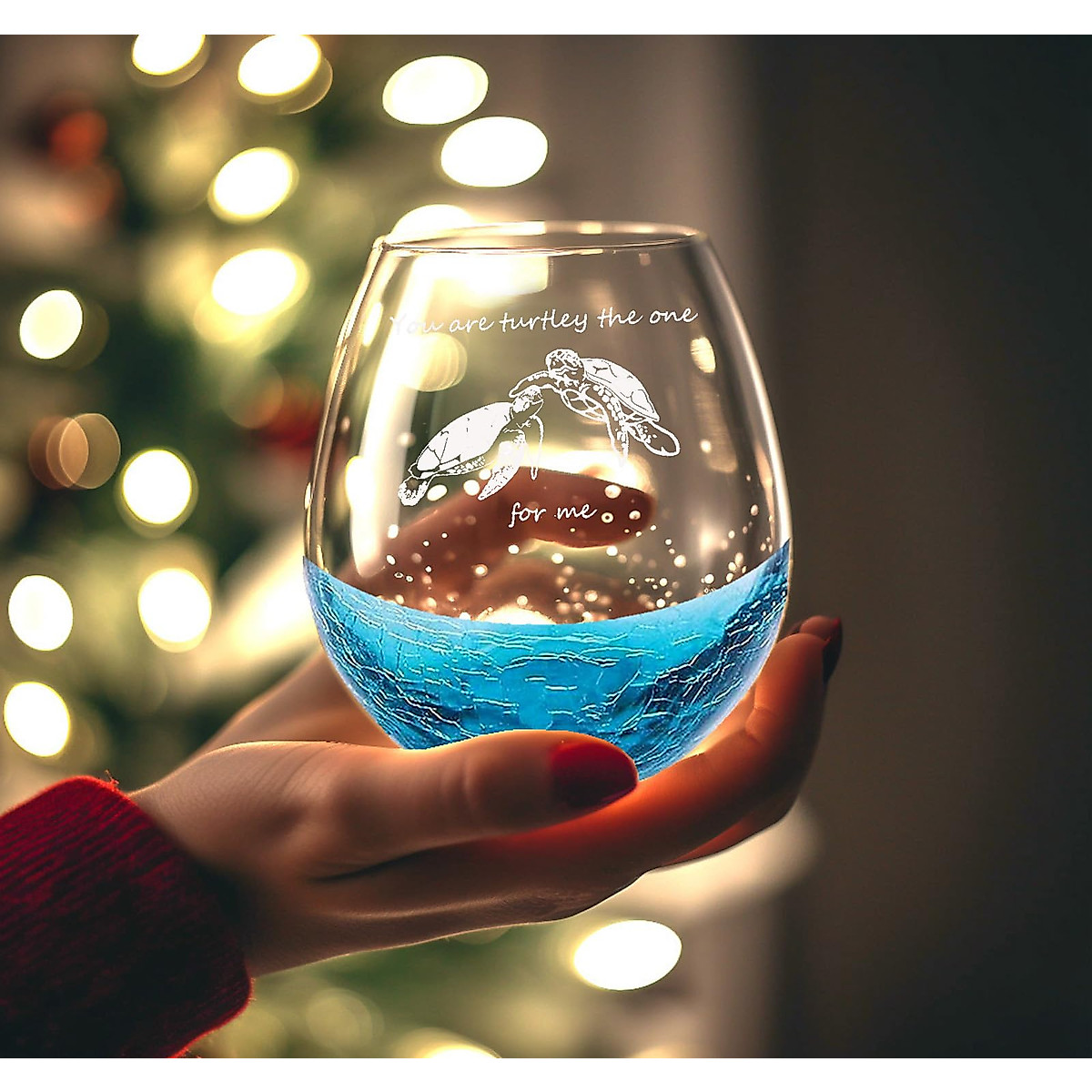 Valentines Day Gifts for Her, Sea Turtles Handmade Engraved Crackle Turquoise Beach Wine Glass, 18 Ounces