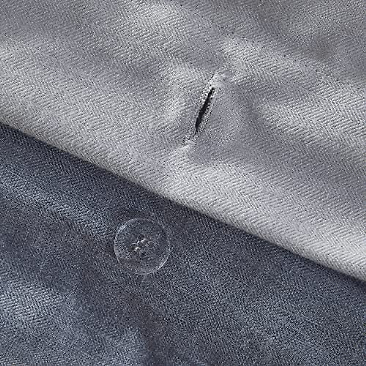 Eddie Bauer - Queen Duvet Cover Set, Reversible Bedding with Matching Shams, Stylish Home Decor for All Seasons (Herringbone Light Blue/Grey, Queen)