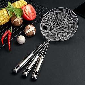 Spider Strainer Skimmer Spoon, HSpiow Set of 3 Sizes Frying Spoon Stainless Steel Fryer Scoop Wire Strainer Ladle with Long Handle for Kitchen Frying Cooking Food Pasta
