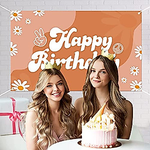 DARUNAXY Happy Birthday Banner for Women, Boho Hippie Theme Birthday Backdrop for Baby Shower, Happy Birthday Decorations for Girls, Boho Daisy Flower Groovy Birthday Party Supplies