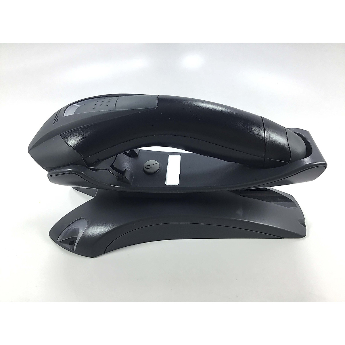 Honeywell Voyager 1202G Bluetooth Wireless Single-Line Laser Barcode Scanner (1D and GS1) Kit, Includes Cradle, RS232 Cable, Power Supply and USB Cable