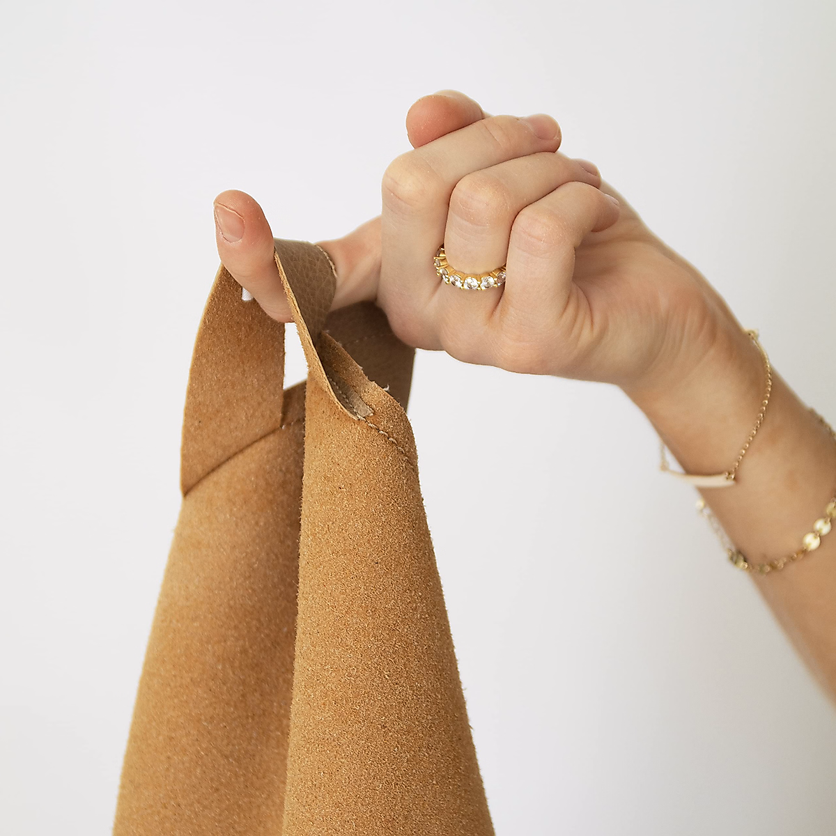 Sonder Leather Baby Changing Mat - Multipurpose Portable Waterproof Diaper Pad - Compact for Travel - Deluxe Leather Diaper Changer - Size 14" by 22" (Ivory)