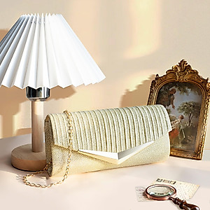 Larcenciel Clutch Purses for Women, Pleated Sequin Envelope Evening Bags w/Chain, Shiny Formal Ladies Shoulder Crossbody Handbags Perfect for Party Prom Weddings Holidays Special Occasions (Gold)