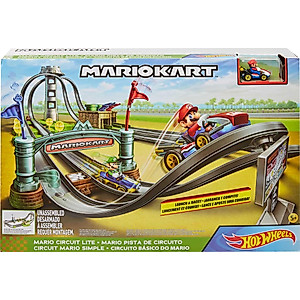 Hot Wheels Mario Kart Circuit Lite Track Set