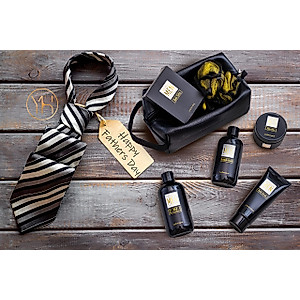 YARD HOUSE Bath and Body Spa Gift Baskets Set for Men - Sandalwood Amber - 7Pc Spa Kit w. Full Size Items in Leather Toiletry Bag - Christmas Holiday Gifts for Him, Birthday, Fathers Day Gifts Idea