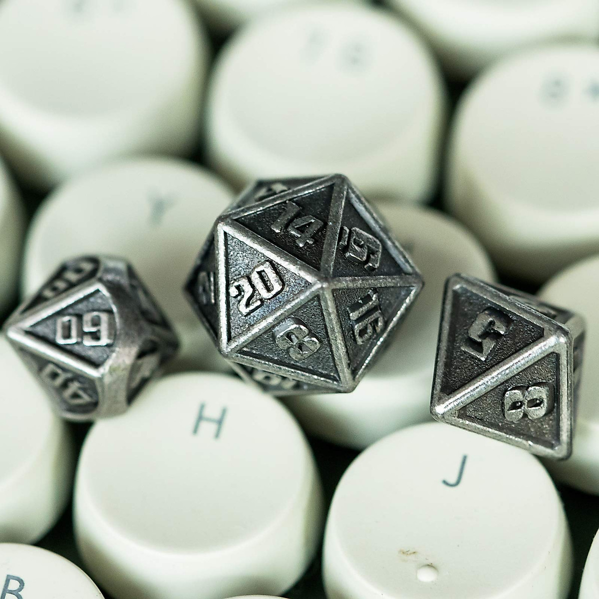UDIXI Mini Dice DND Metal Dice Set, 10mm Tiny Small Metal D&D Polyhedral Dice Set for Dungeons and Dragons Role Playing Games (Silver)
