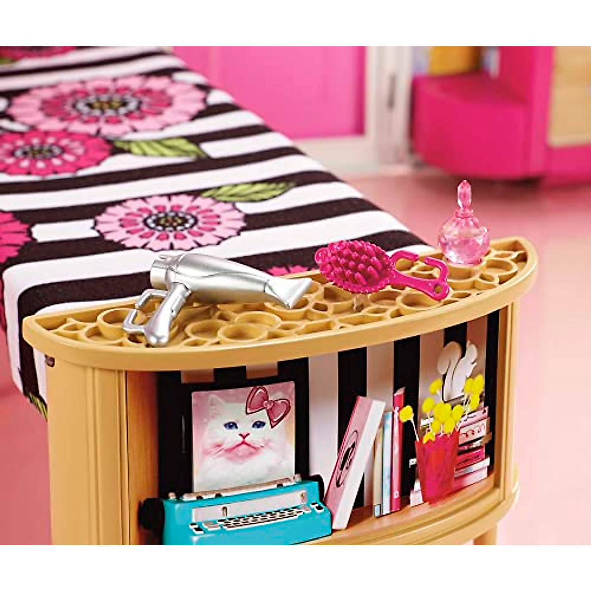 Barbie Doll House, Glam Getaway Portable House Playset with Carry Handle & 20+ Accessories Including Furniture & Décor