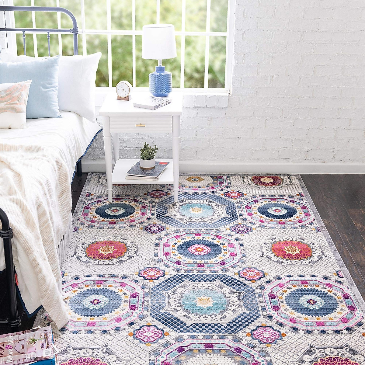 Rugs.com Budapest Collection Area Rug – 8' x 10' Multi Low-Pile Rug Perfect for Living Rooms, Large Dining Rooms, Open Floorplans