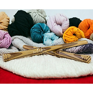 Nostepinne Center Pull Wooden Yarn Organizer for Knitting & Crocheting – Ergonomic Comfortable Handle for Yarn Storage & Weaving – Crochet Crafts Accessories (Multiwood)