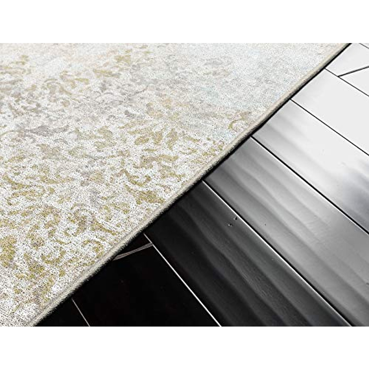 Brumlow MILLS Cordelia Antique Distressed Print Washable Indoor/Outdoor Area Rug for Living or Dining Room, Bedroom Carpet Rug and Kitchen Rugs, 30" x 46", Neutral