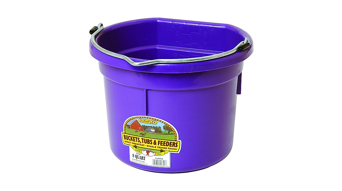 Little Giant 2 Gallon Flat Back Buckets | 4 Pack