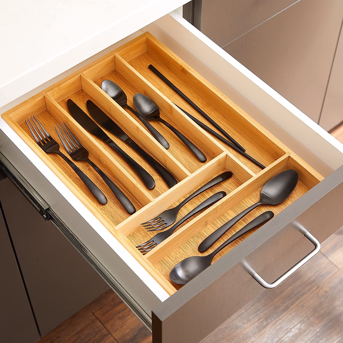 Juvale Bamboo Silverware Drawer Organizer, Wooden Cutlery Tray Holder for Kitchen, Flatware & Utensil Storage with 6 Slots, 17 x 11.75 x 1.75 Inches