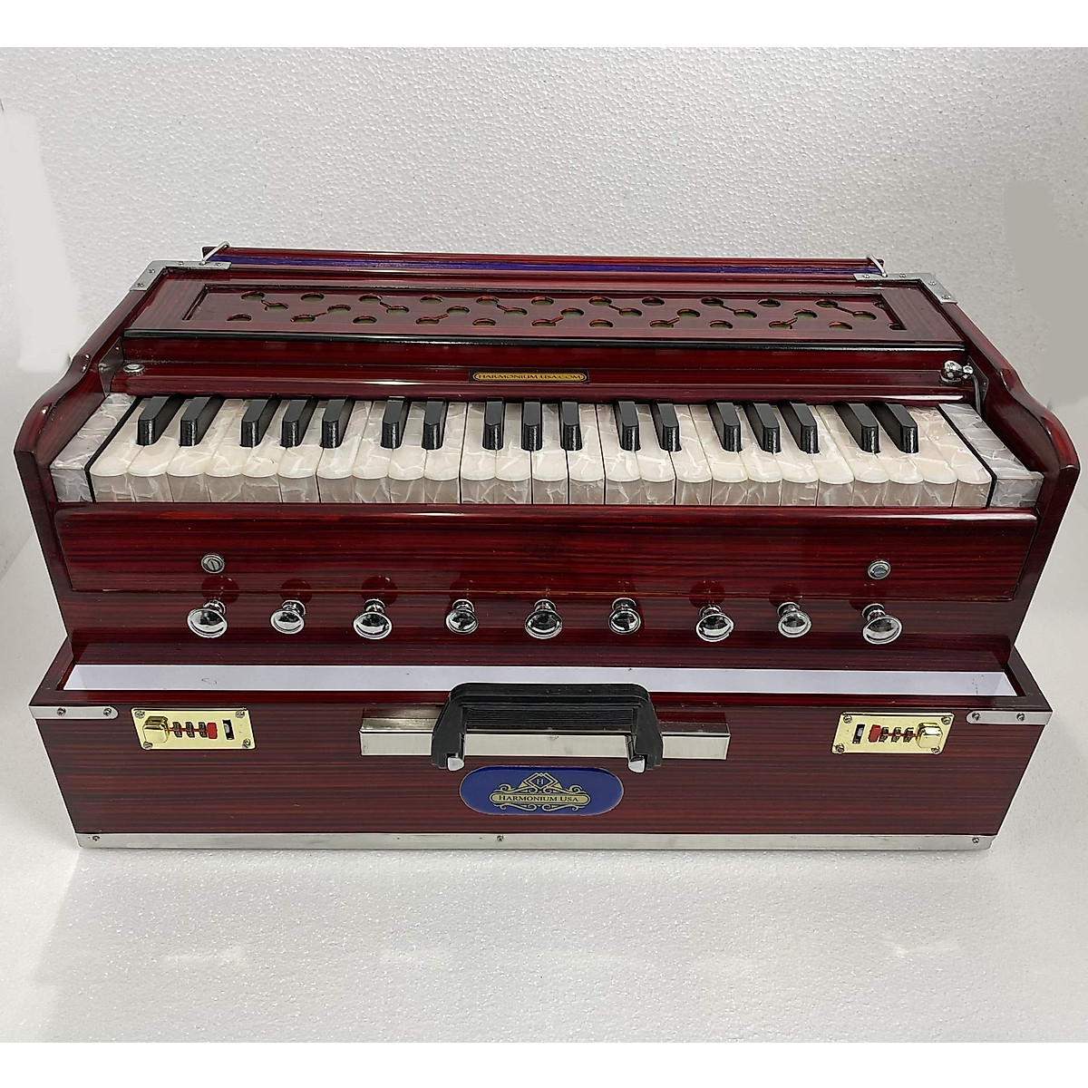HARMONIUM. ITEM LOCATED IN THE USA. SHIPS WITHIN 24 HOURS. RED FOLDING.